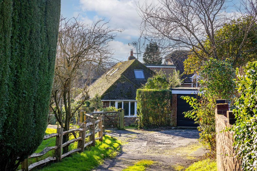Mill Lane, South Chailey, BN8 4 bed detached house for sale - £475,000
