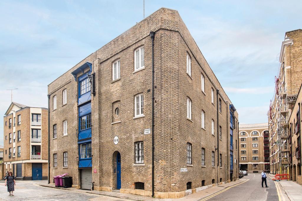 Gullivers Wharf, 105 Wapping Lane... 1 bed apartment for sale - £975,000