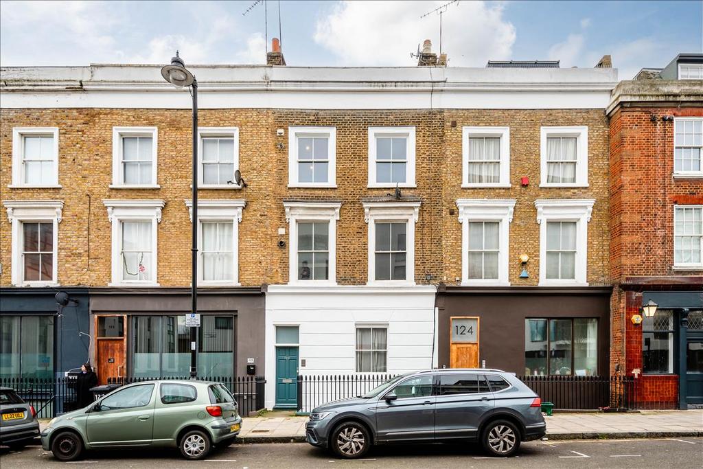 Packington Street, Angel, N1 2 bed apartment - £650,000