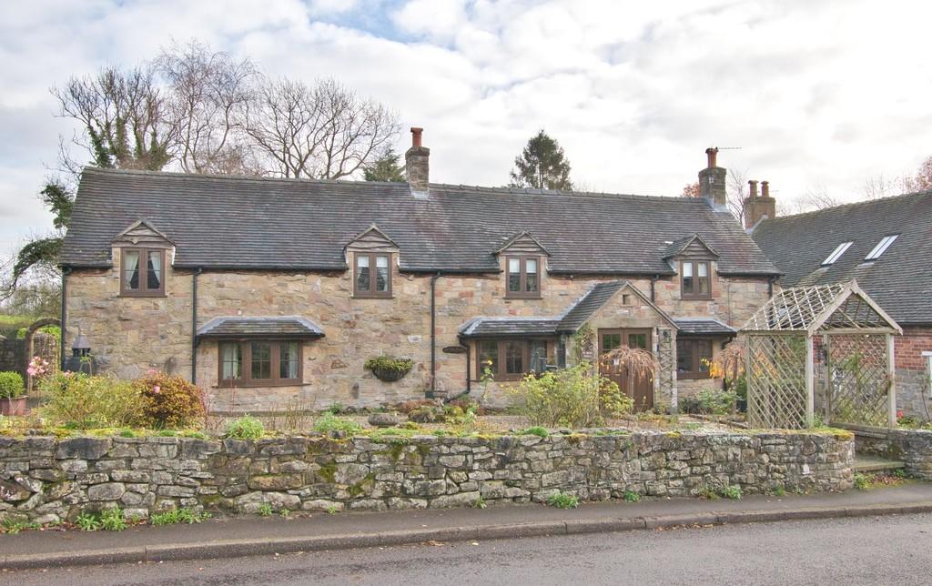 Main Street, Hognaston 4 bed house - £750,000