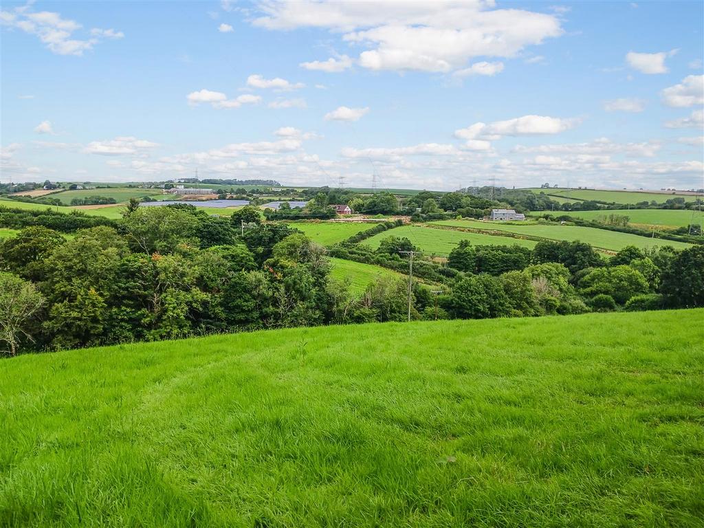 Botus Fleming, Saltash Land - £125,000