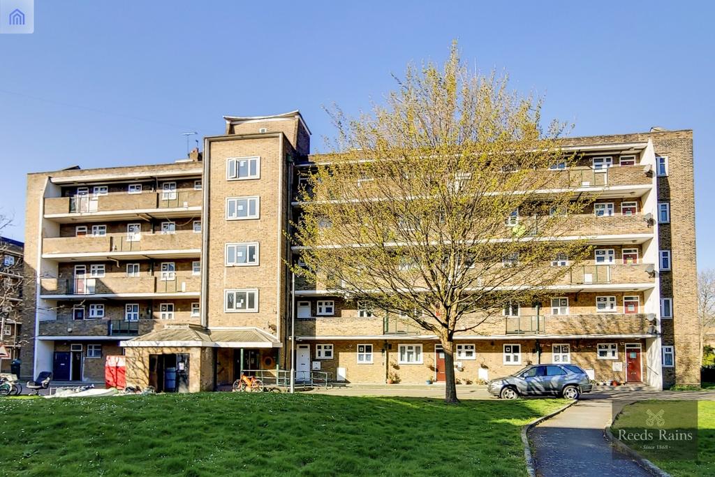 Lambeth Walk, London SE11 1 bed apartment - £305,000