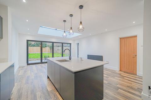 Houses for sale in CV4 | OnTheMarket