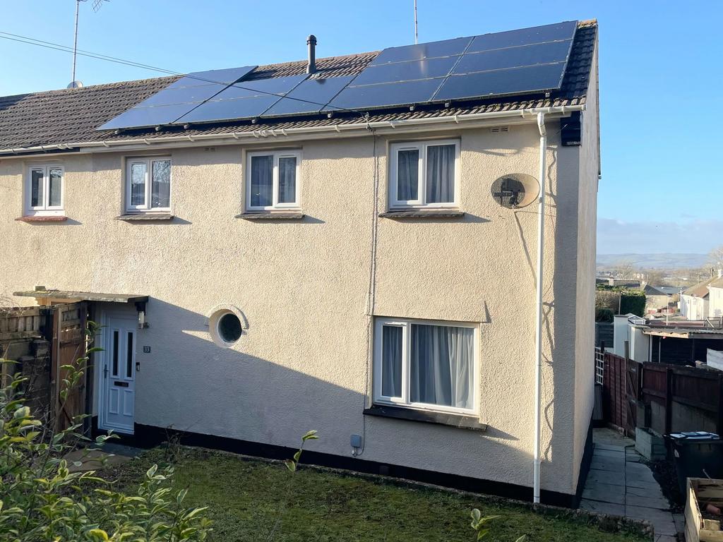 Buckland Road, Newton Abbot TQ12 3 bed end of terrace house - £250,000