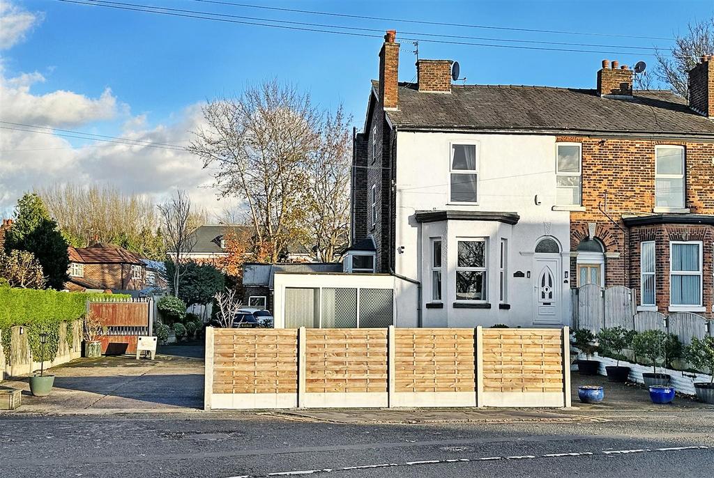 Park Road, Timperley 4 bed semi-detached house - £750,000