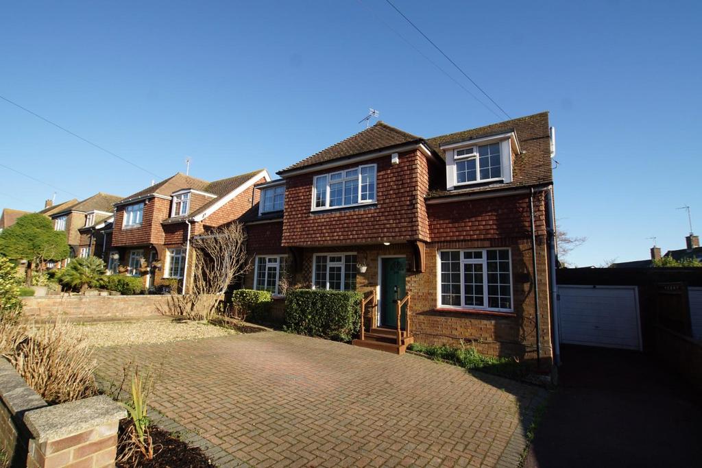 Willingdon Road, Eastbourne BN20 4 bed detached house - £570,000