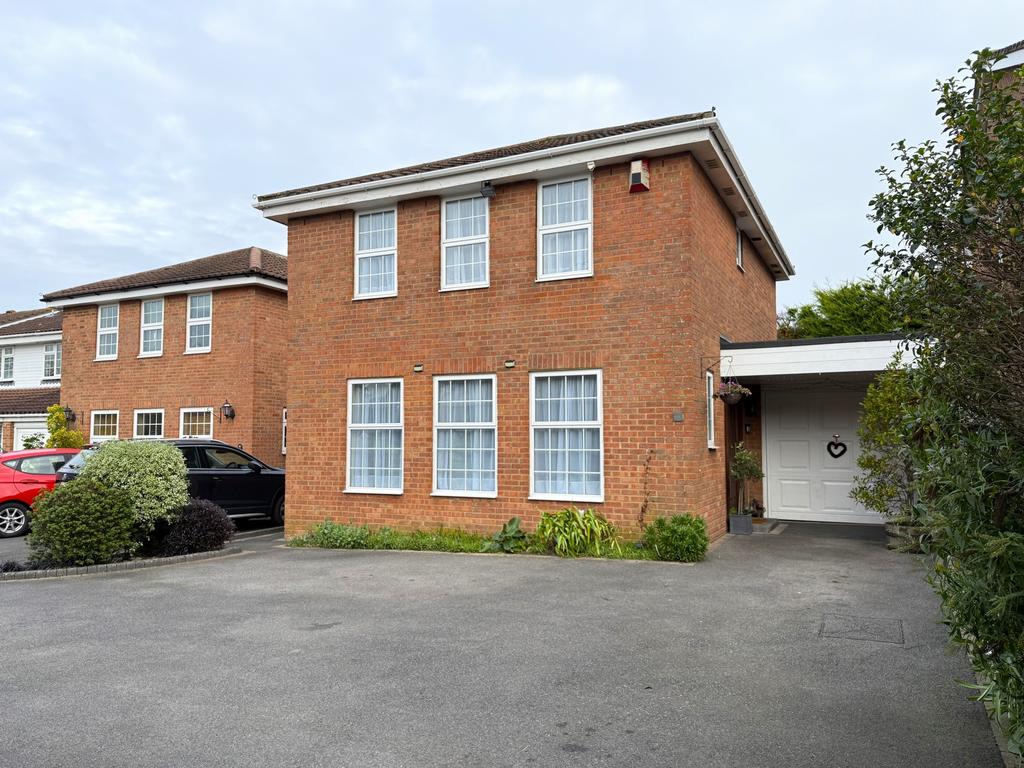 Greenacres Close, Orpington, BR6 4 bed detached house for sale - £675,000