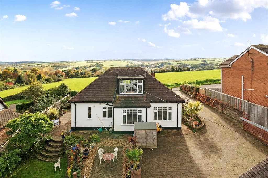 Perridge Close, Exeter 3 bed detached house - £650,000