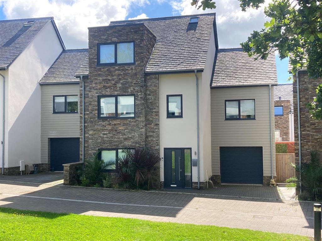Ivy Glen, Ivybridge PL21 5 bed detached house for sale - £600,000