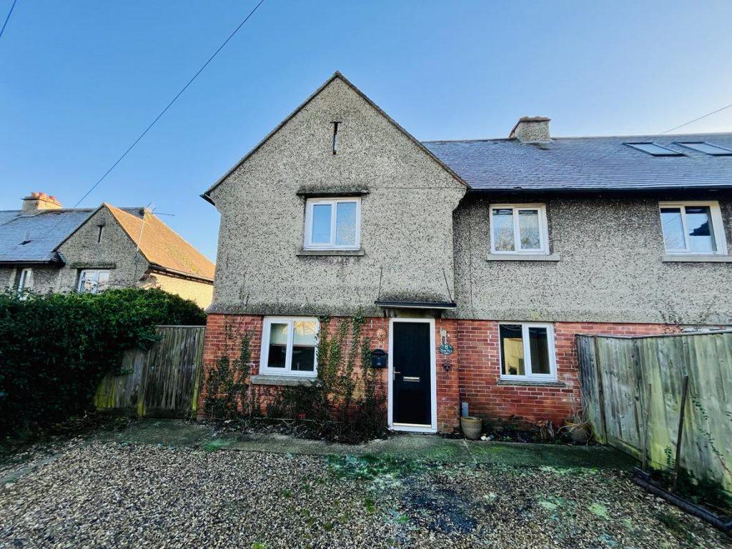 Sunhill Cottages, Woolhampton RG7 3 bed end of terrace house - £1,750 ...