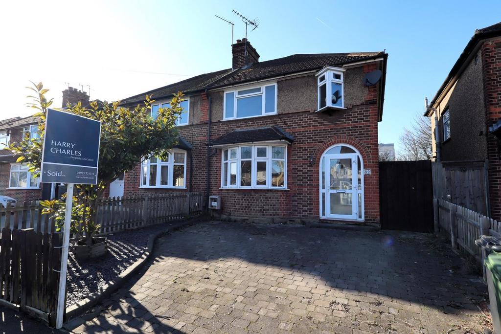 Southfield Avenue, Watford WD24 3 bed semi-detached house - £550,000