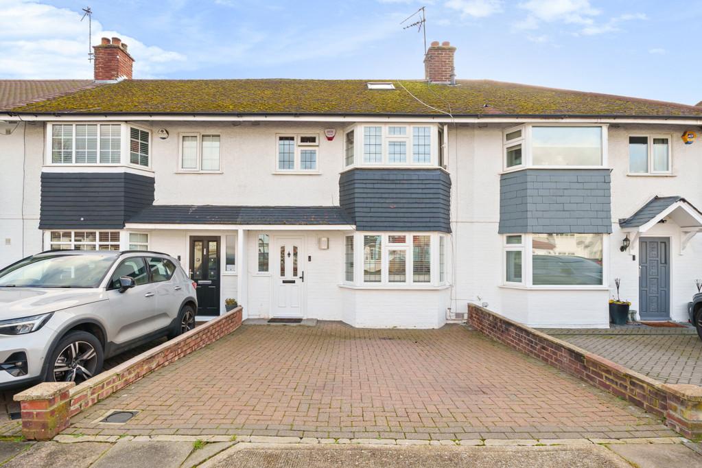 Clyfford Road, Ruislip, Middlesex 3 bed terraced house for sale - £575,000