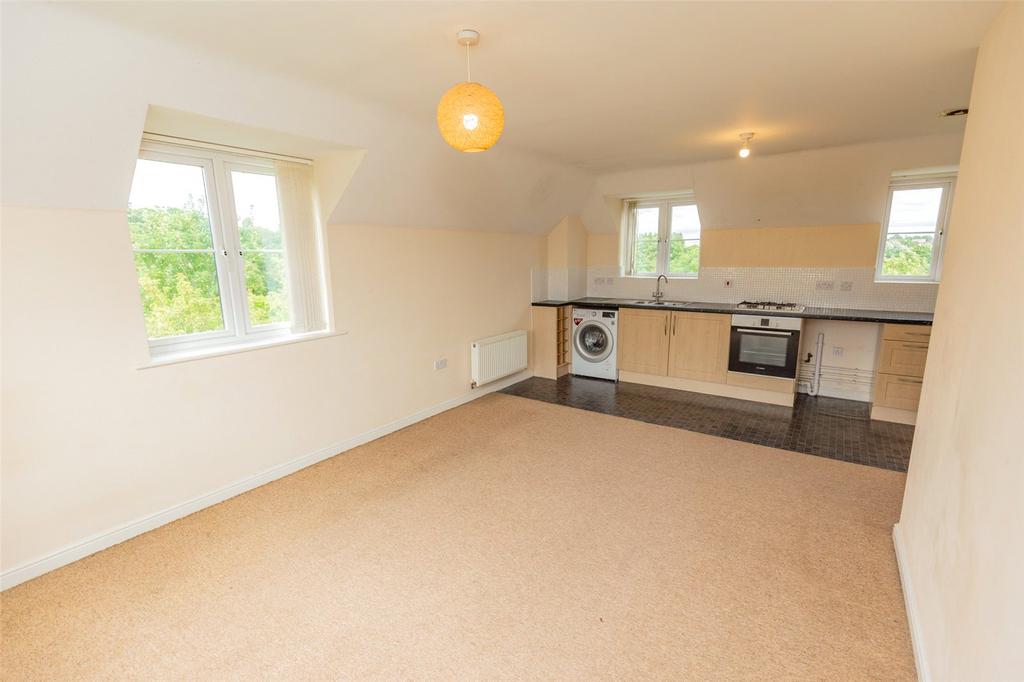 Blandamour Way, Bristol, BS10 2 bed apartment for sale - £210,000