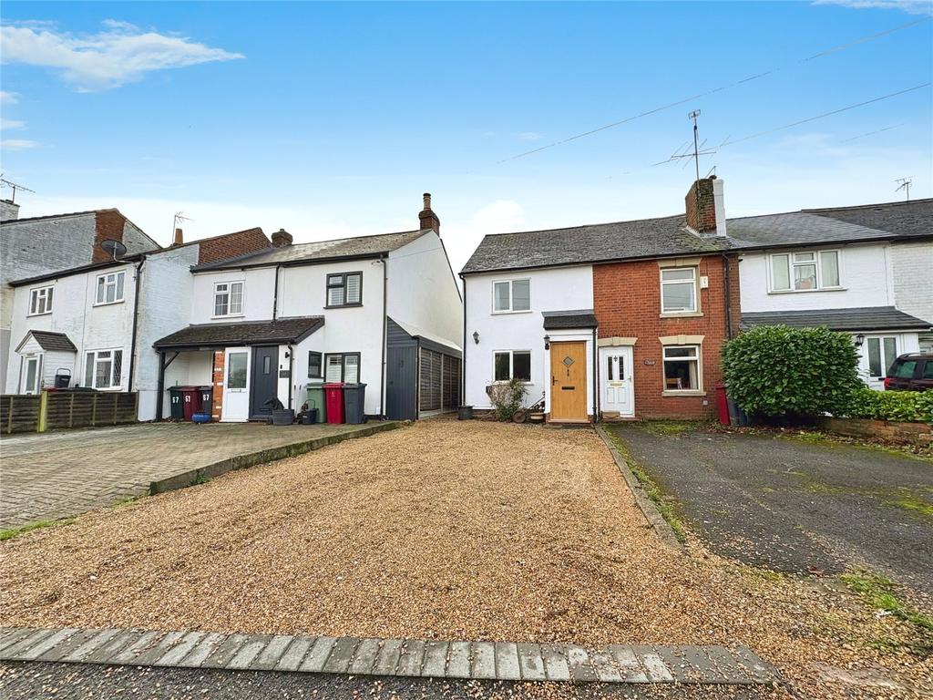 Armour Road, Tilehurst, Reading 3 bed end of terrace house for sale - £ ...