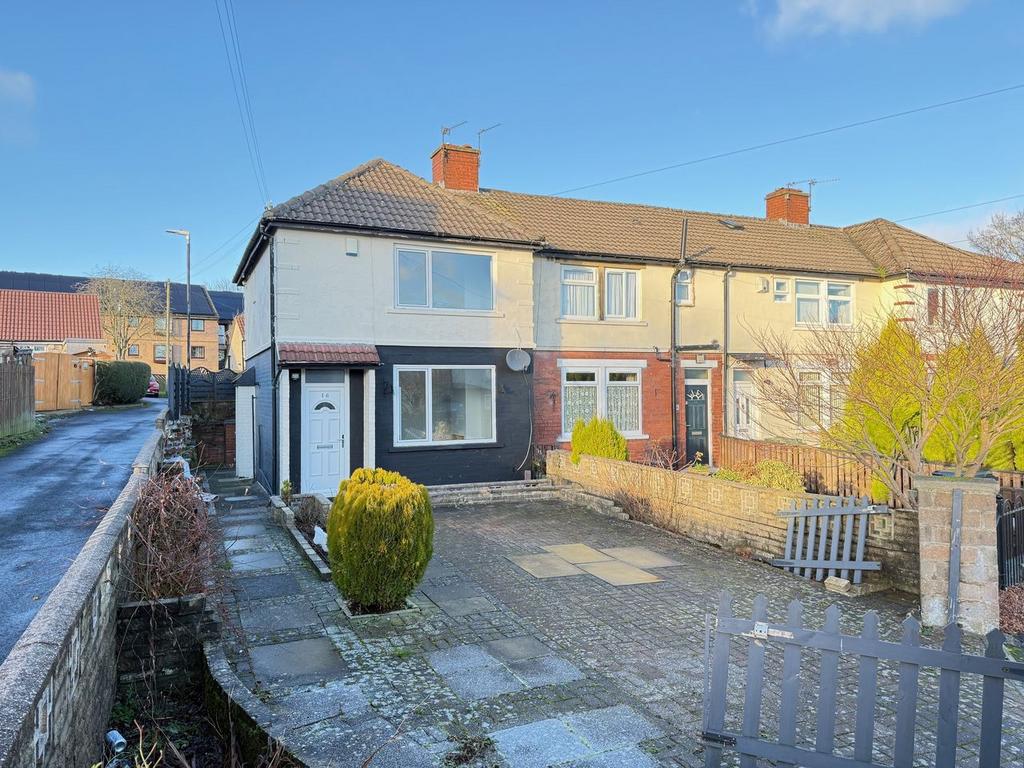 Athol Gardens, Halifax HX3 2 bed townhouse - £119,950