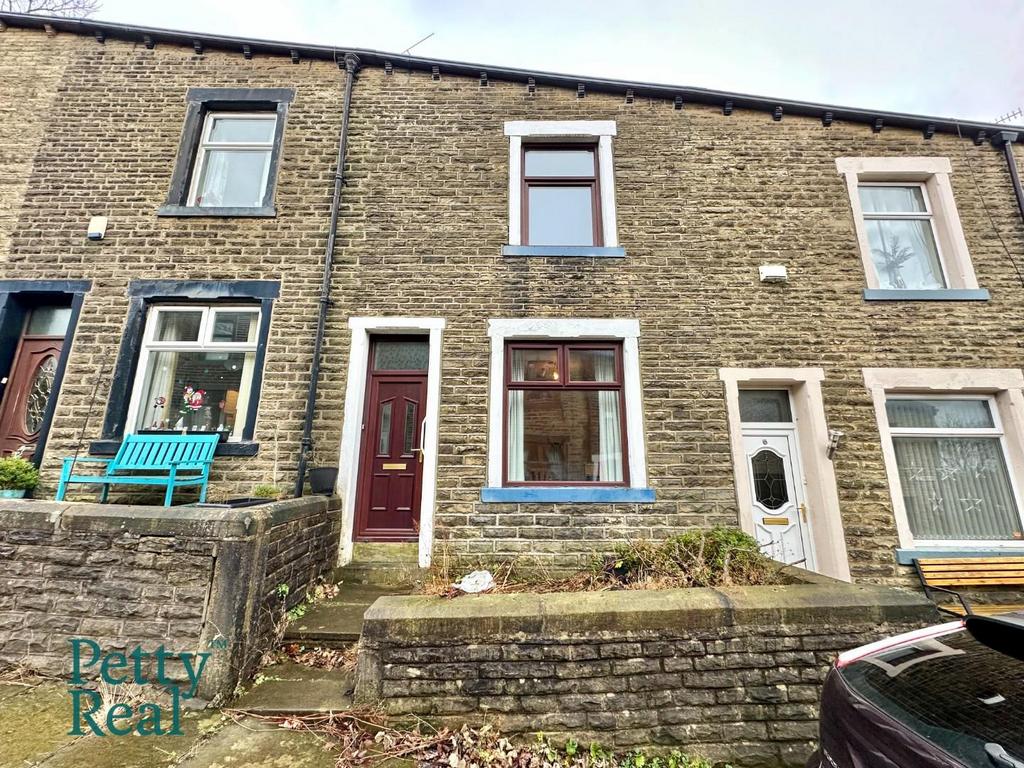 Moore Street, Colne 3 bed terraced house - £60,000