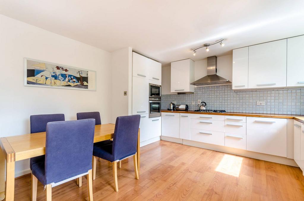 Asher Way, Wapping, London, E1W 1 bed flat - £2,145 pcm (£495 pw)