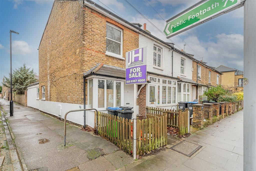 Gordon Road, Enfield 3 bed end of terrace house - £450,000