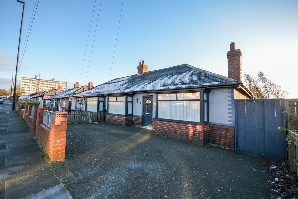 Whickham View, Denton Burn 2 bed bungalow for sale - £135,000