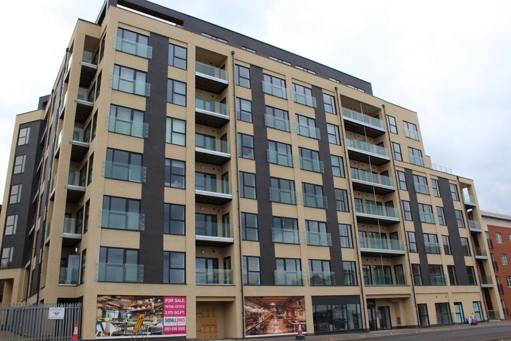 Regency Place, Birmingham B1 1 bed flat - £965 pcm (£223 pw)