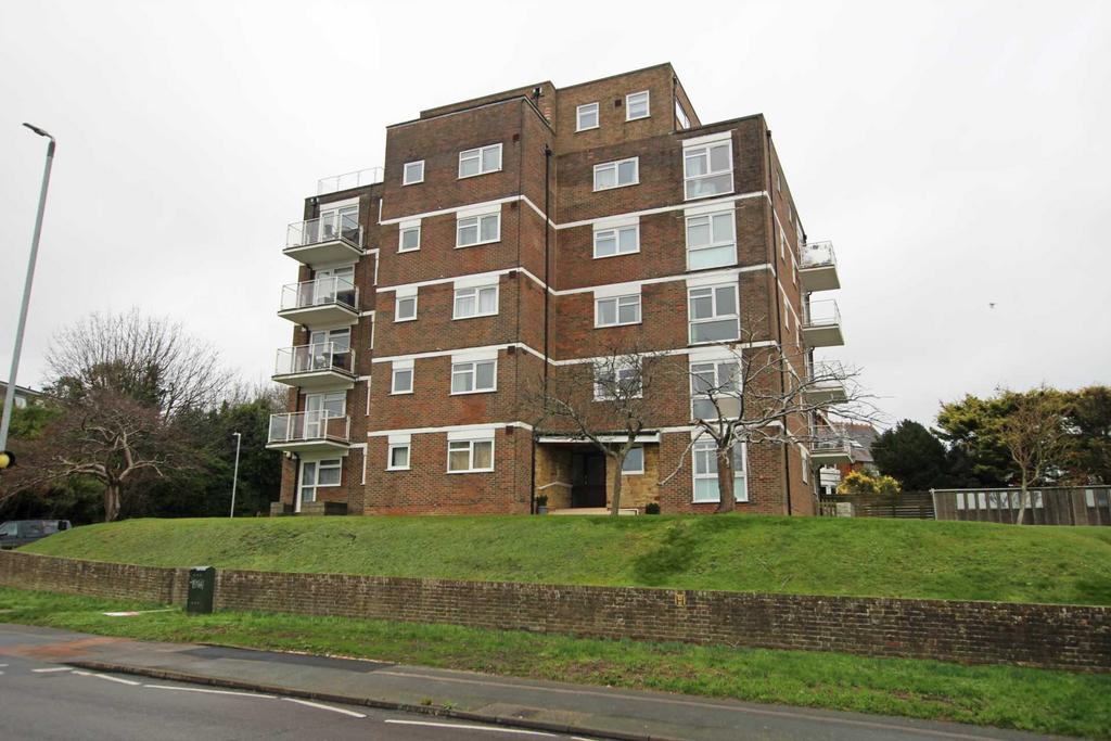 Upperton Road, Eastbourne, BN21 1LU Studio for sale - £125,000