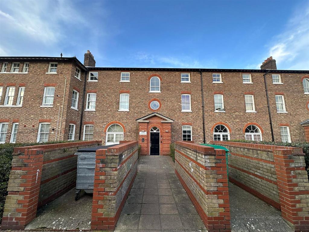 St. Marys Road, Portsmouth 1 bed apartment for sale - £140,000