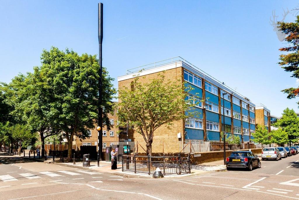 Portman Place, London 3 bed duplex for sale - £500,000