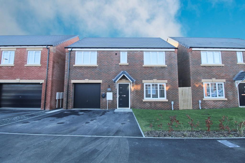 Tralee Court, Ashington, NE63 5 bed detached house - £270,000