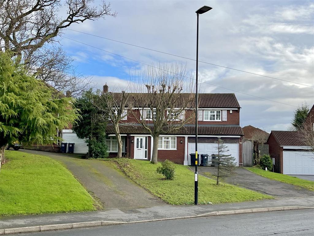 Calder Drive, Sutton Coldfield 6 bed detached house - £540,000