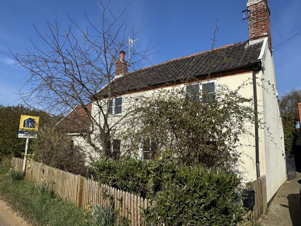 Alderton Road Hollesley Ip12 2 Bed Detached House For Sale £375 000