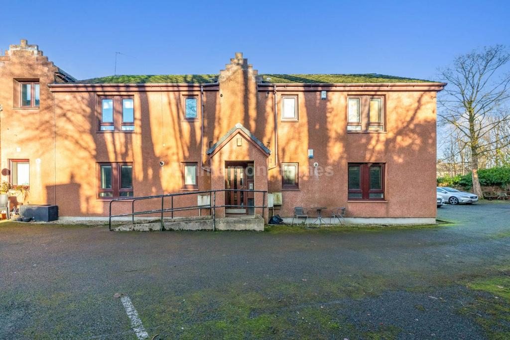 Dimity Street, Johnstone PA5 2 bed flat - £78,000