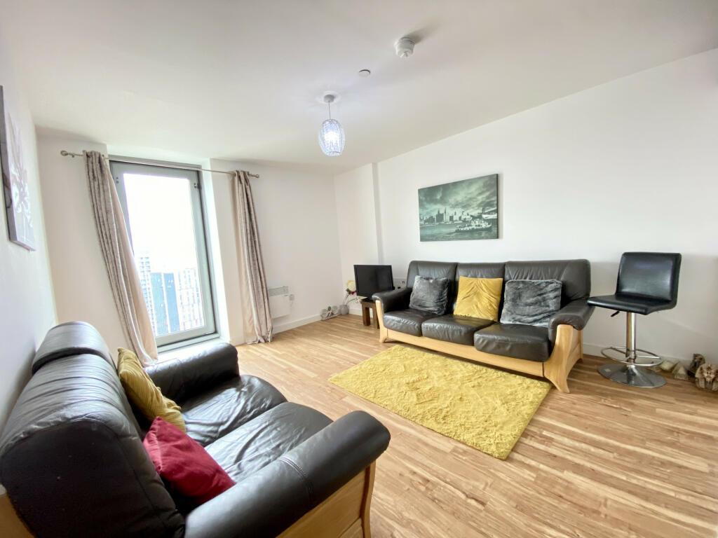 Michigan Point Tower A, Salford... 3 bed flat to rent - £1,400 pcm (£ ...