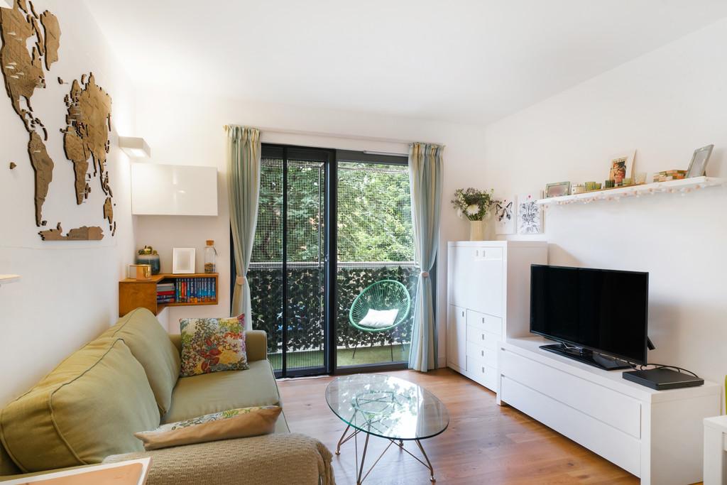Fermoy Road, London 1 bed apartment - £385,000