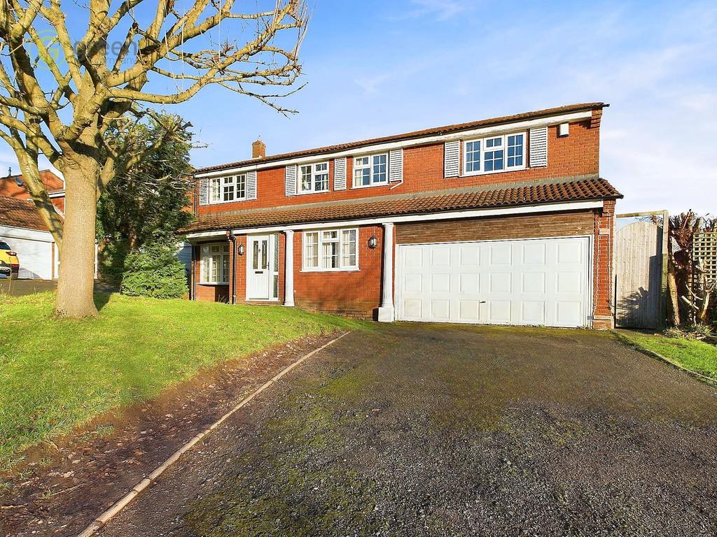 Calder Drive, Sutton Coldfield B76 6 bed detached house for sale - £520,000