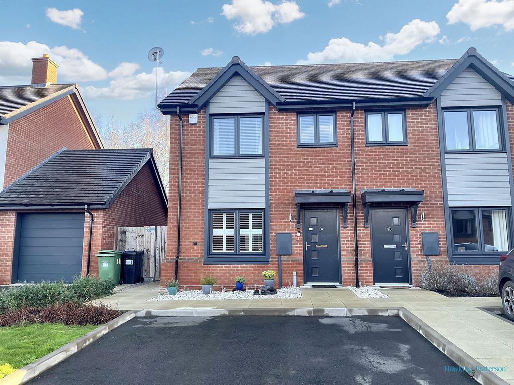 Kingswood Green, Solihull B94 2 bed semi-detached house - £449,950
