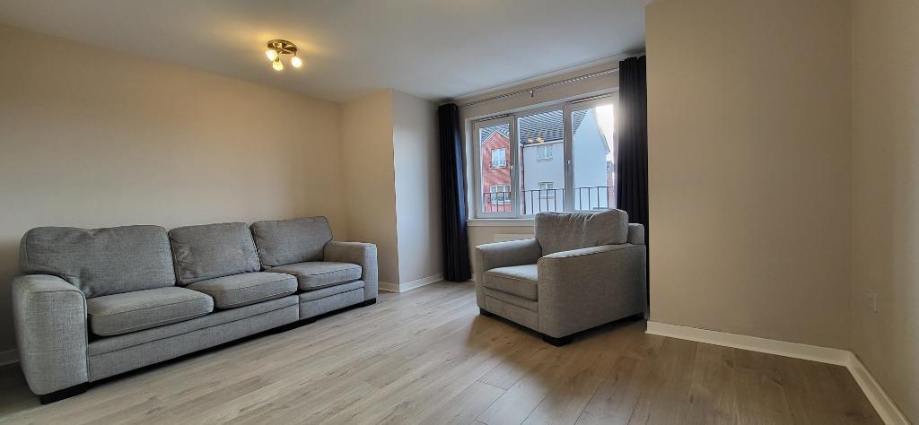 Torwood Crescent, Edinburgh EH12 2 bed flat - £1,200 pcm (£277 pw)