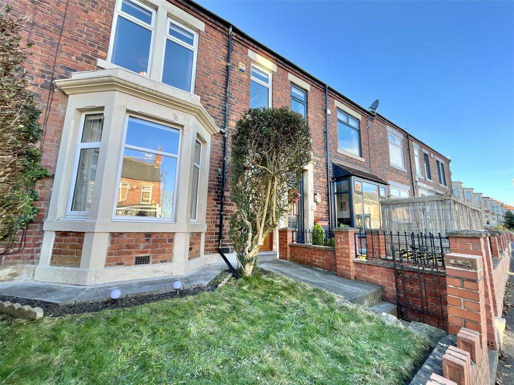 Market Lane, Dunston, NE11 3 bed terraced house - £195,000