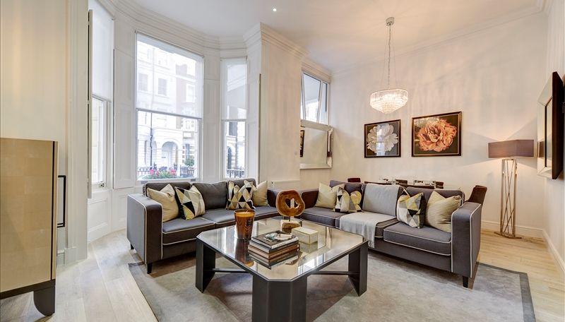Lexham Gardens, London W8 4 bed flat - £9,967 pcm (£2,300 pw)