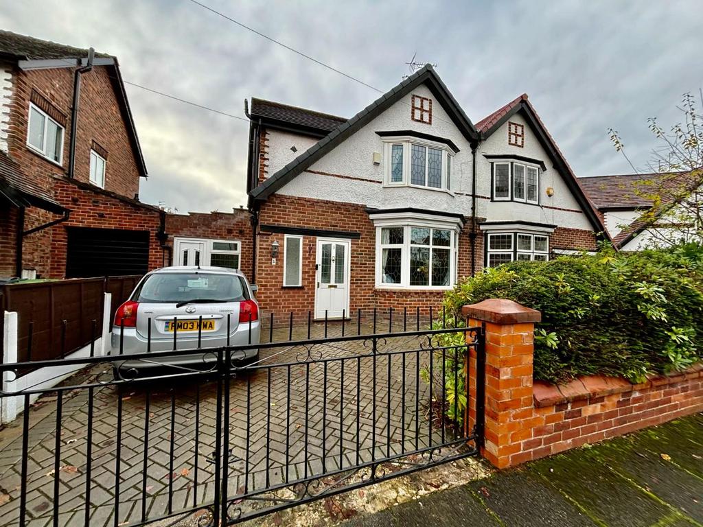 Mayville Drive, Didsbury 3 bed semi-detached house for sale - £550,000