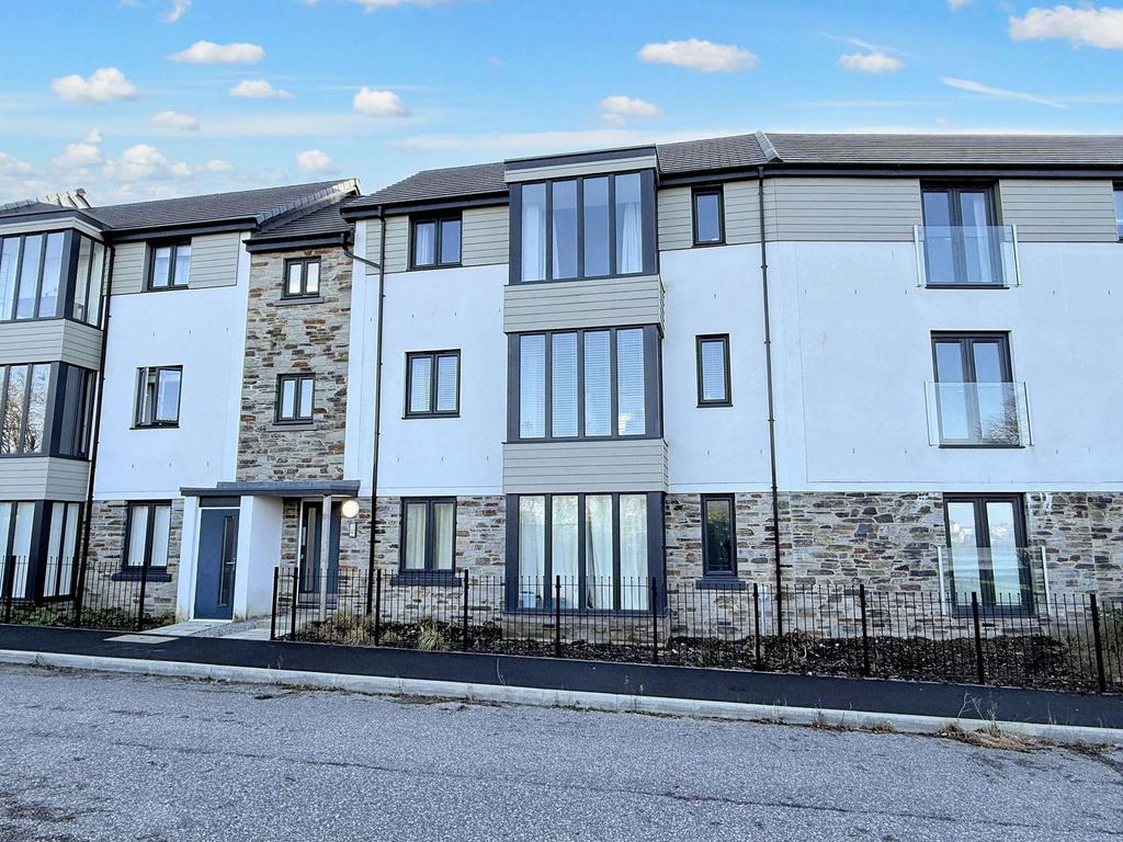 Batts Combe Mews, Plymstock PL9 1 bed apartment - £168,500
