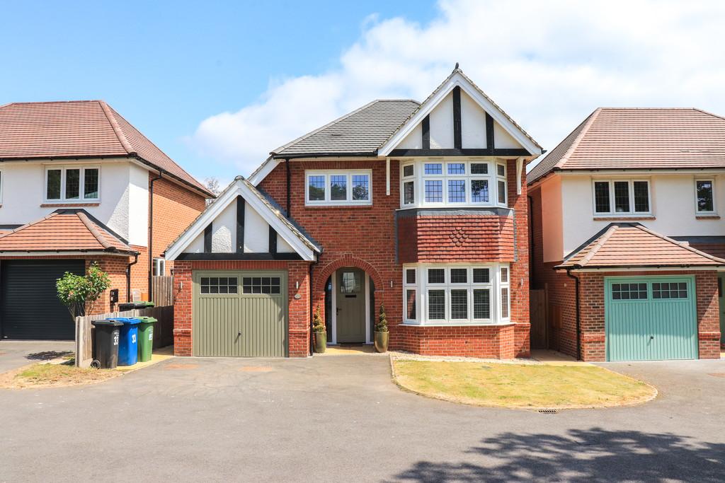 Boundary Drive, Amington 3 bed detached house for sale - £390,000