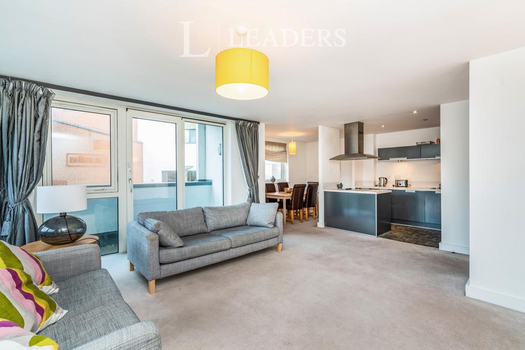 Mistral, Ocean Village, Southampton 2 bed apartment - £1,350 pcm (£312 pw)