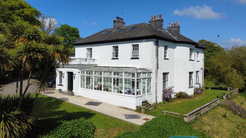 Cosheston, Pembroke Dock SA72 11 bed detached house - £1,000,000