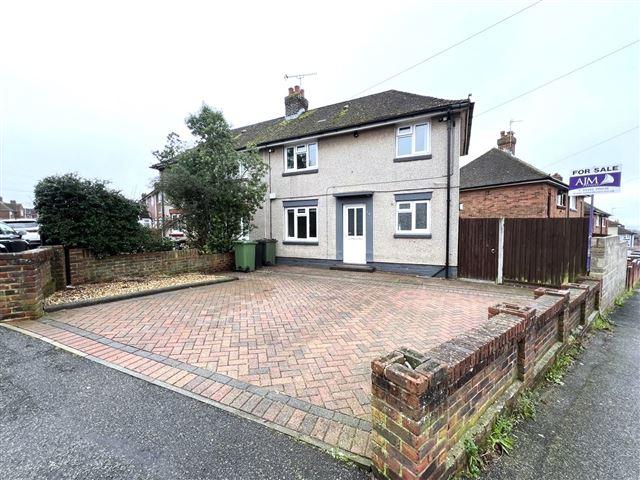 Washbrook Road, Portsmouth PO6 2 bed semi-detached house - £235,000