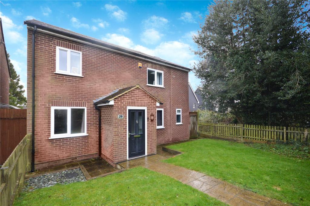 Mill Close, Elsenham, Essex, CM22 4 bed detached house for sale - £550,000
