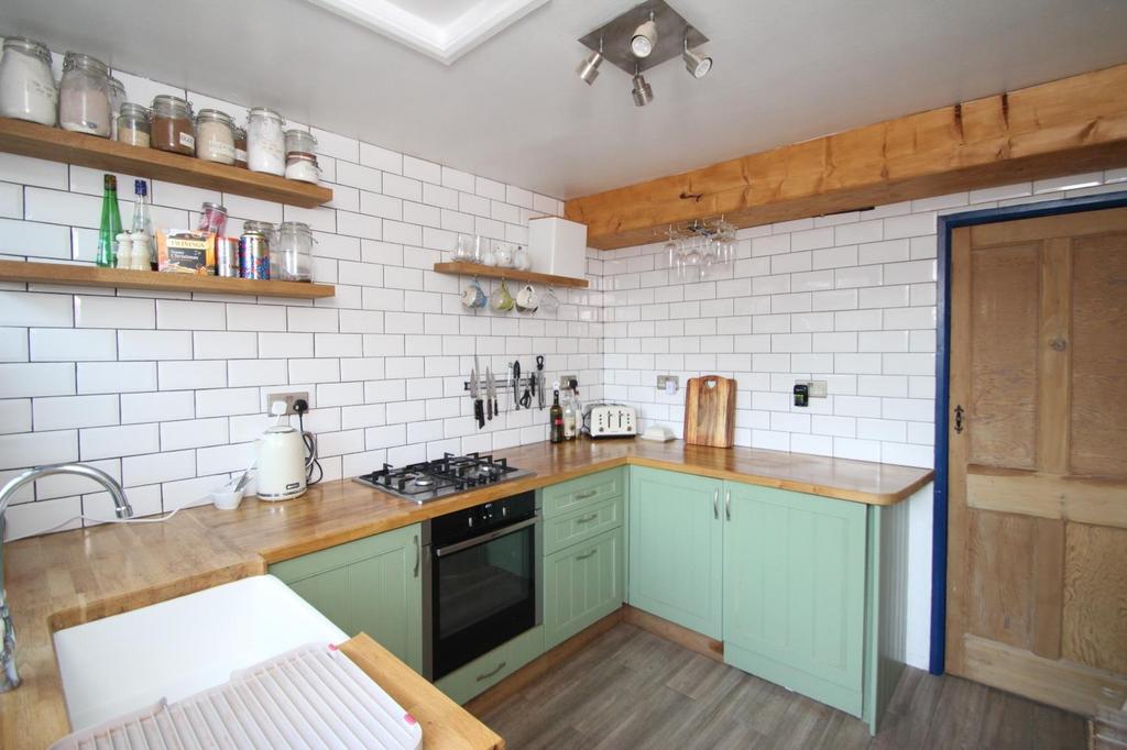 Station Road, Horsforth, Leeds, West... 2 bed house - £1,000 pcm (£231 pw)