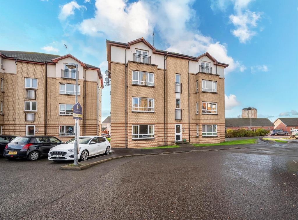 Windmill Court, Motherwell 2 bed flat - £95,000