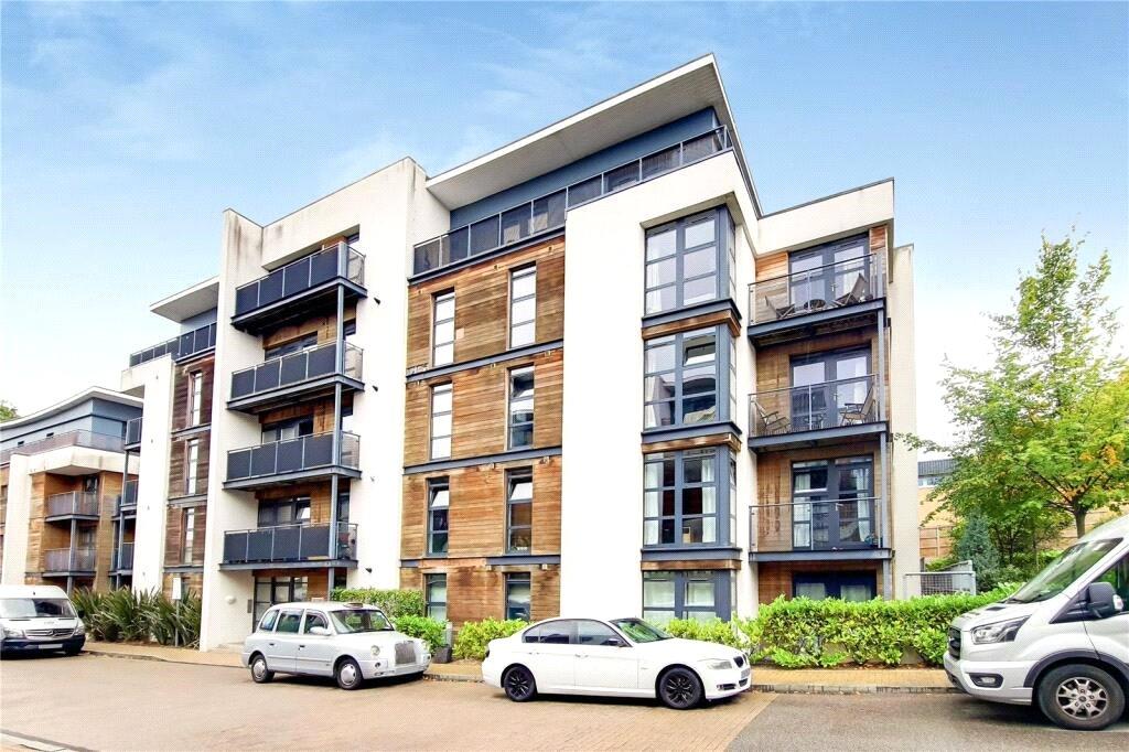 Scott Avenue, London SW15 1 bed apartment - £2,050 pcm (£473 pw)