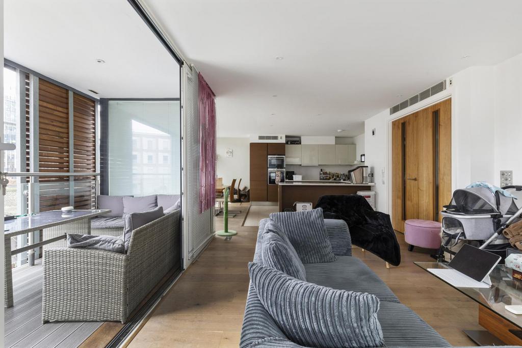 Dolben Street, London SE1 3 bed apartment - £4,767 pcm (£1,100 pw)