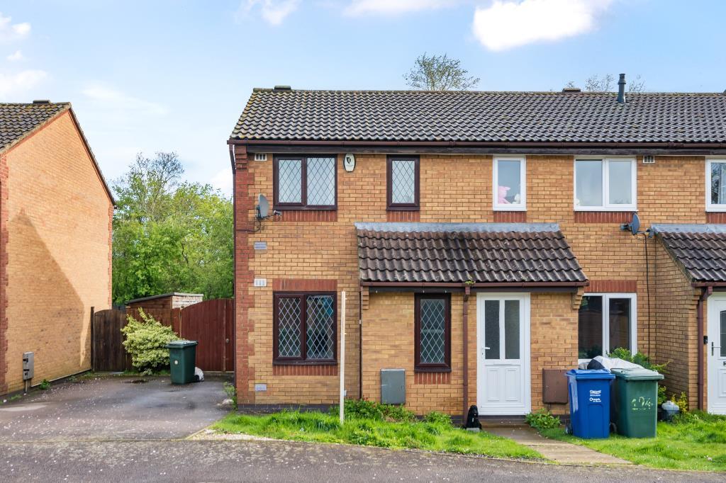 Ravencroft, Bicester, OX26 2 bed semi-detached house - £1,250 pcm (£288 pw)